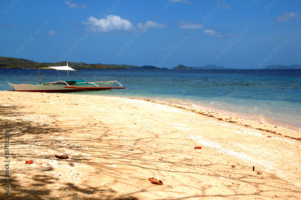 Boat docked at Calumbuyan island in Coron, Palawan, Philippines Stock ...