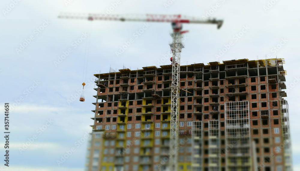 Construction of a high-rise building. Monolithic technology ...