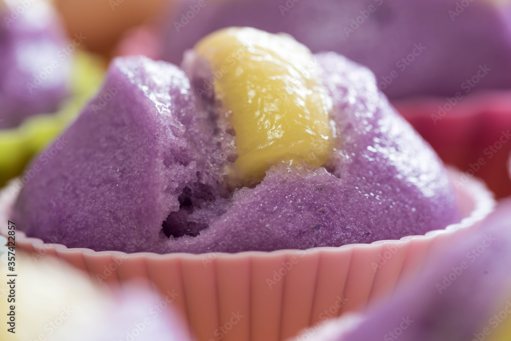 Ube puto with cheese. A Filipino style rice cupcake muffin with ube ...