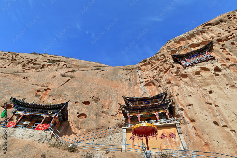 Qianfo Buddhist grottoes section of MatiSi-Horse Hoof Temple. Zhangye ...