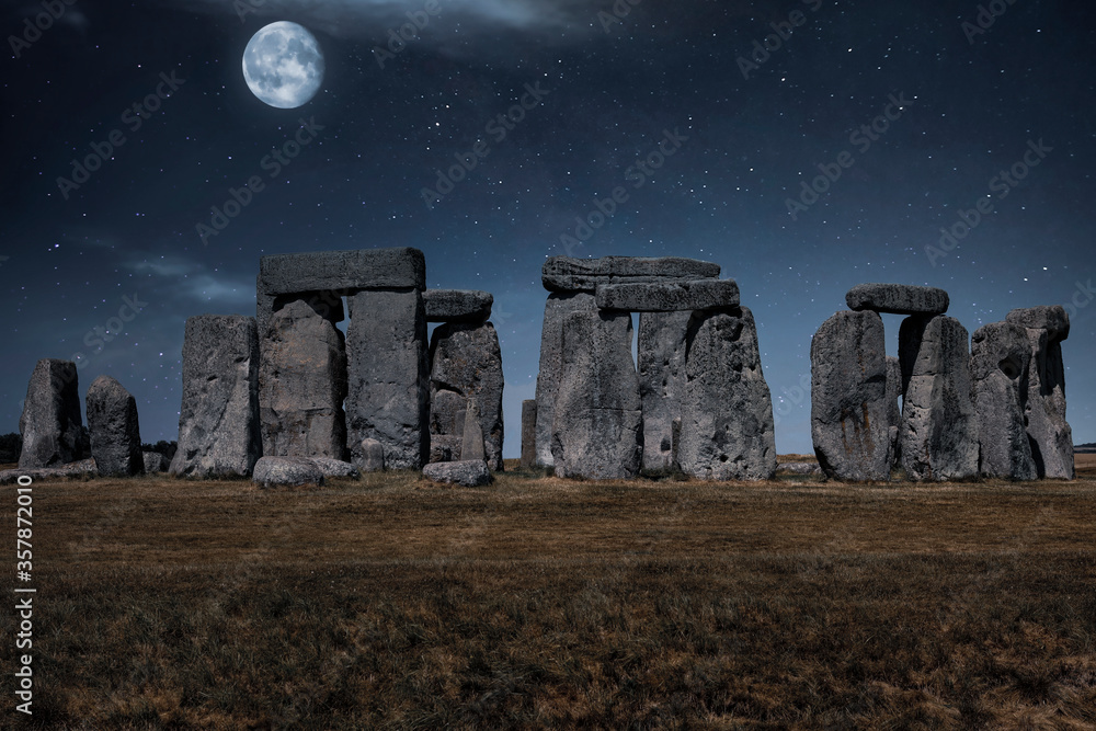 Stonehenge Full Moon
