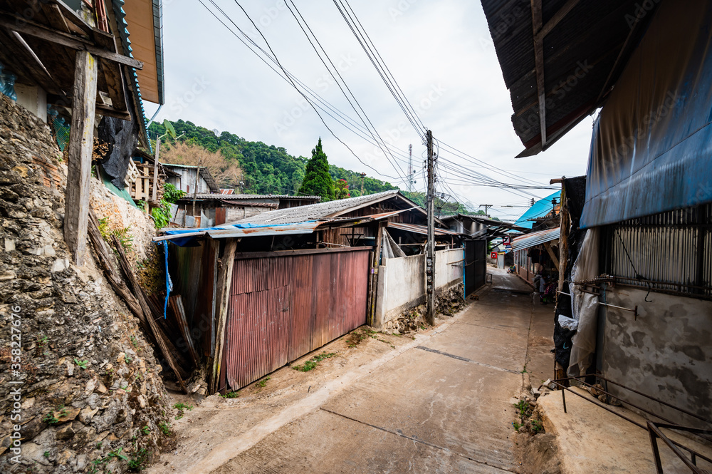 Doi Pui Mong hill tribe village at Doi Suthep Pui national park Stock ...