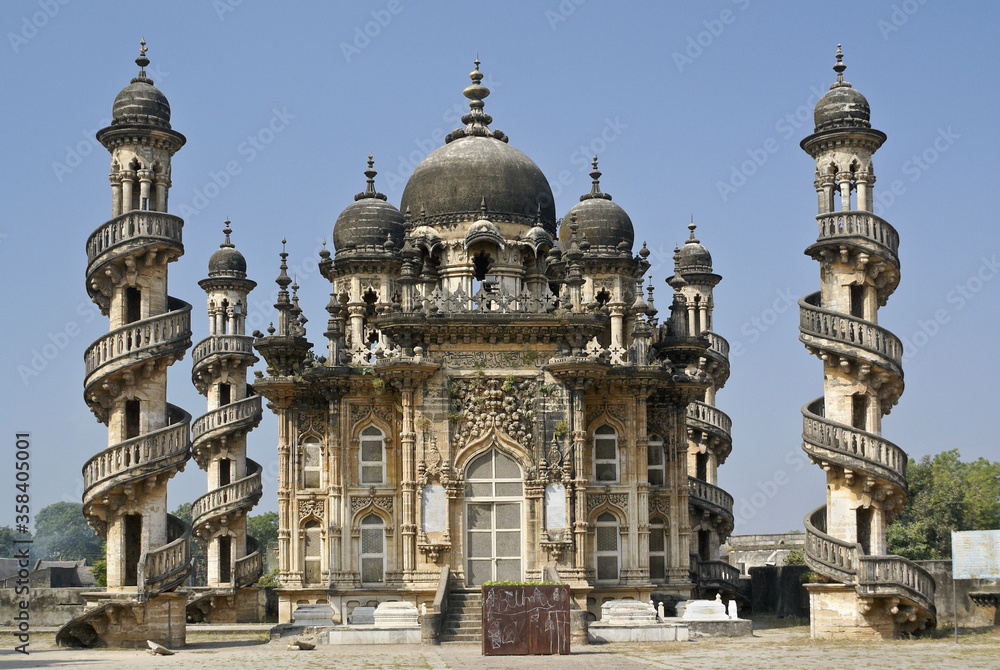 The ornate Mahabat Maqbara Mausoleum (Biwi-ka Maqbara) in Junagadh ...