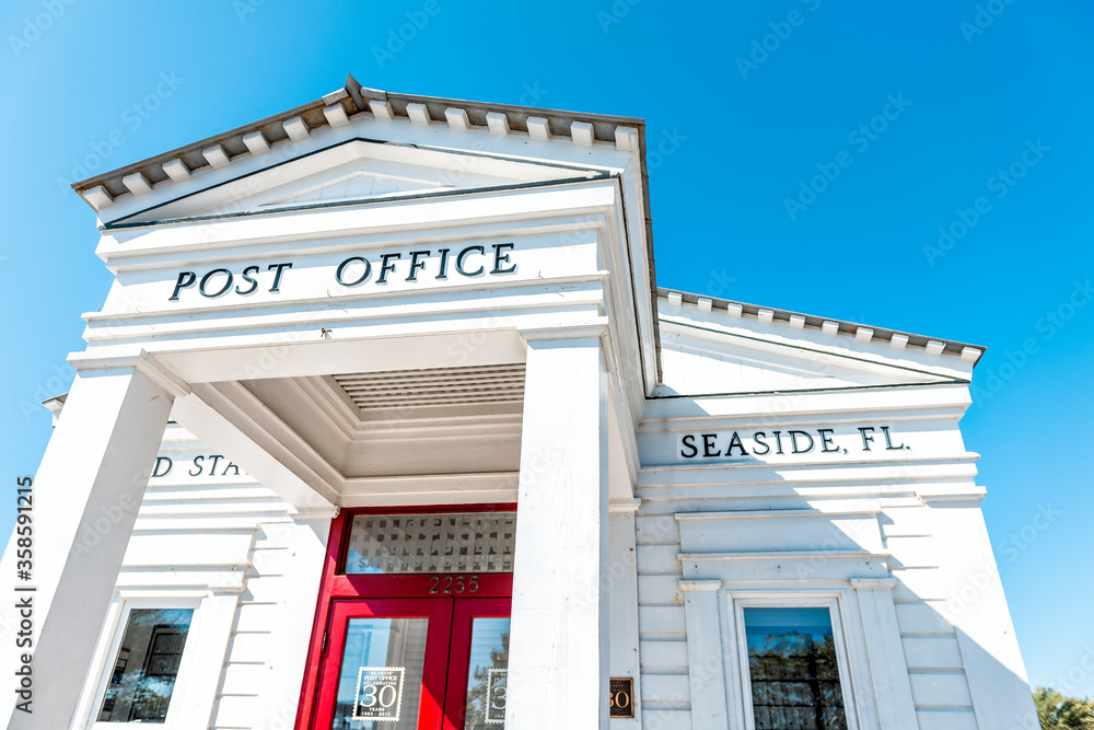 Seaside, USA - April 25, 2018: USPS Post Office sign in historic city ...