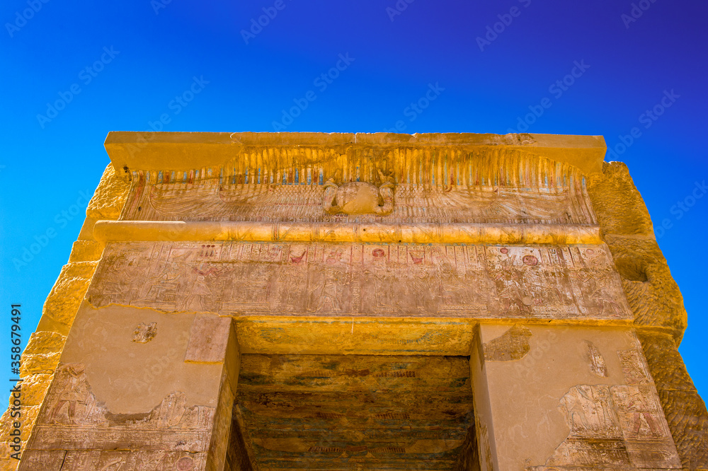 It's Temple of Hibis, the largest and most well preserved temple in the ...