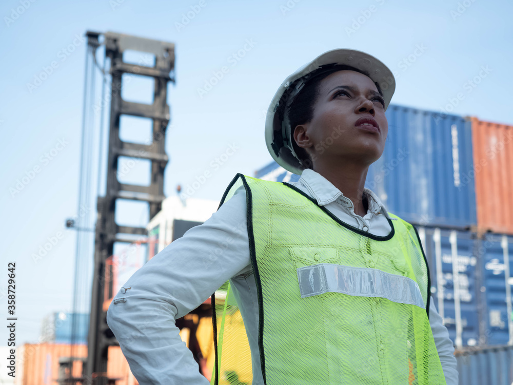 Image Woman Construction Site Manager