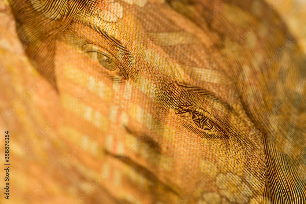 macro-detail-of-security-features-in-the-norwegian-500-kroner-banknote