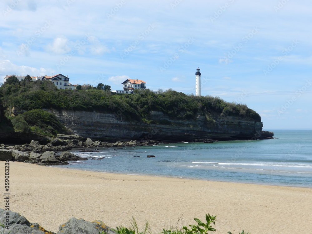 Plage des 5 cantons à Anglet et Phare de Biarritz Stock Photo | Adobe Stock