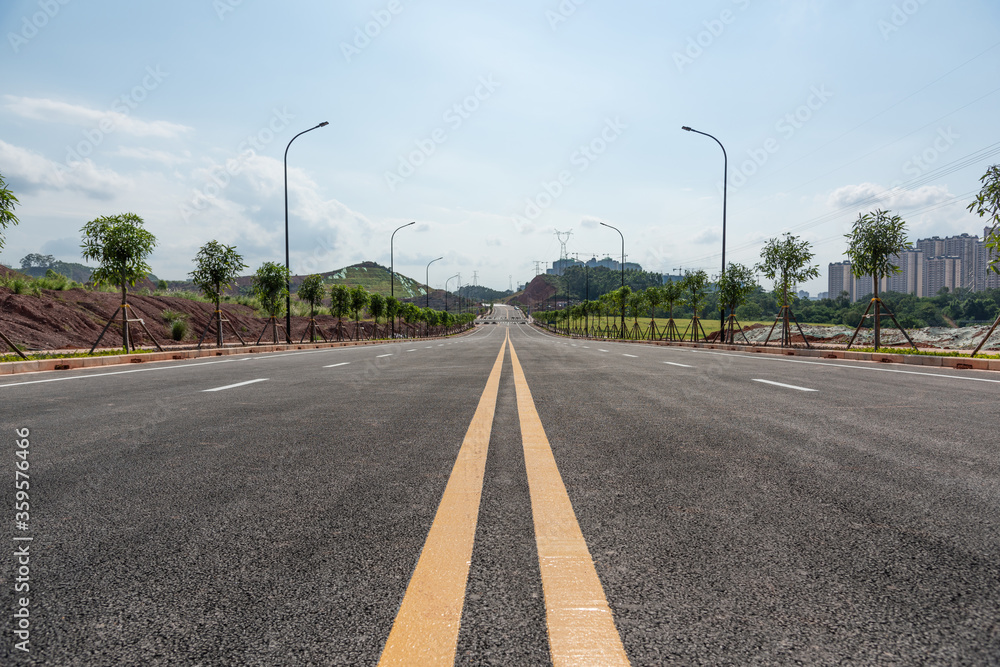 Low angle perspective view of urban asphalt road paint line Stock Photo ...
