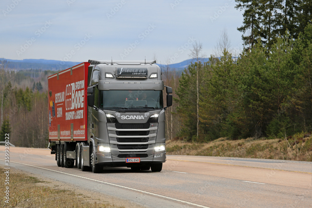 Next Generation Scania Semi High Beams On. Illustrative Editorial ...