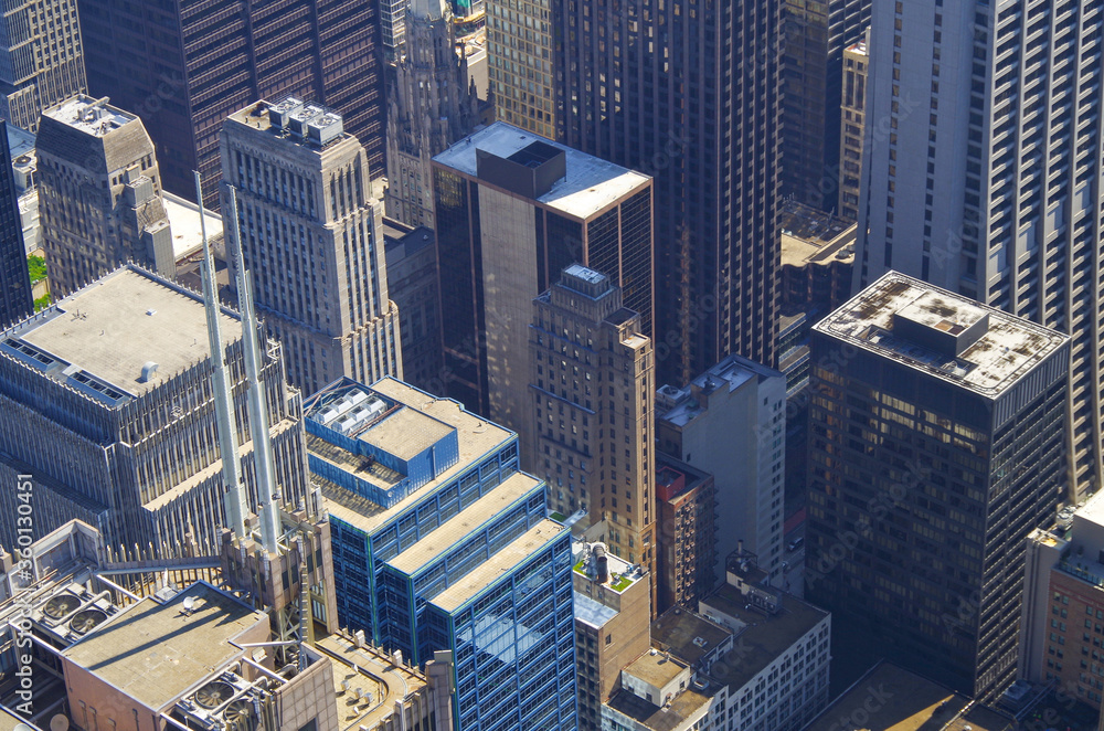 Panoramic view over skyline of downtown Chicago in Illinois from Willis ...