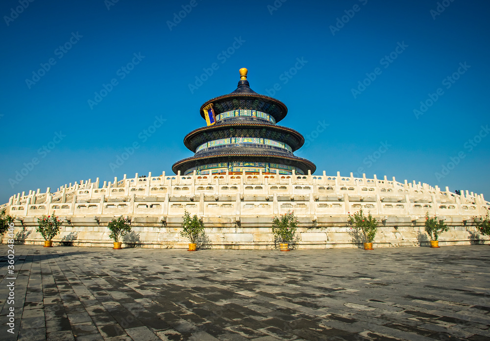 Temple of Heaven Park scenery. The Chinese texts on the building ...