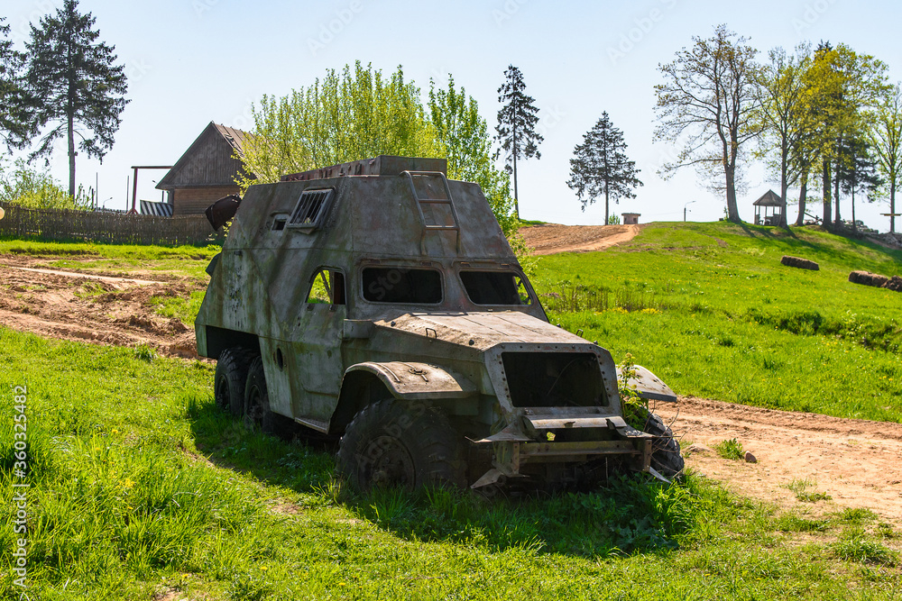 MINSK, BELARUS - MAY 4, 2018: Rusty militar vehicles, Historic cultural ...