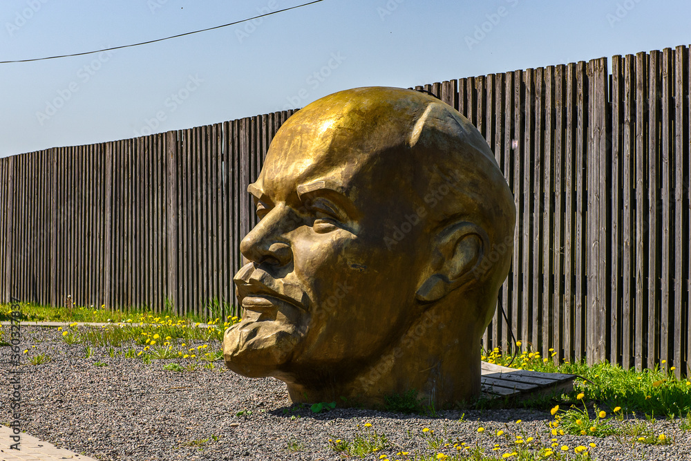 MINSK, BELARUS - MAY 4, 2018: Vladimir Lenin head monument, Historic ...