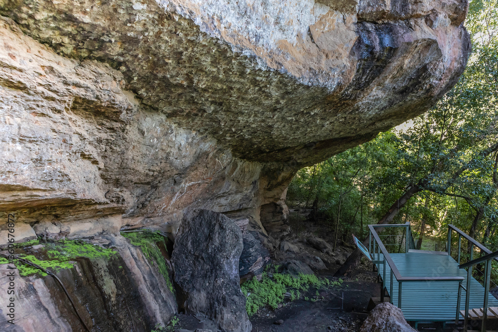 Burrungkuy Aboriginal Shelter and Rock Art Gallery in Australia. Stock ...