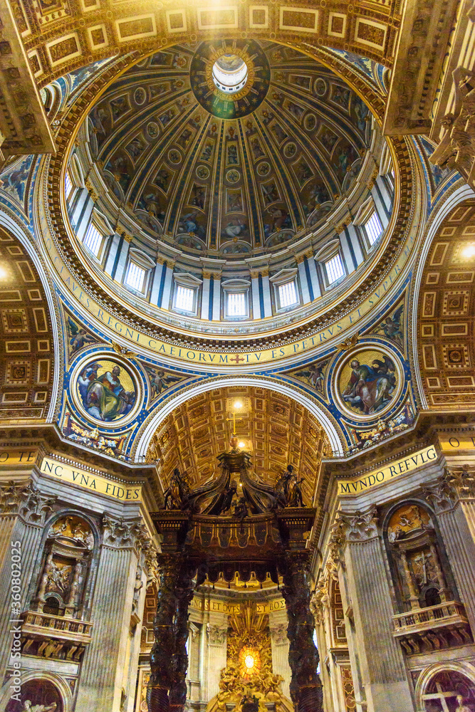Altar with Bernini's baldacchino. Interior of Saint Peter's Basilica in ...