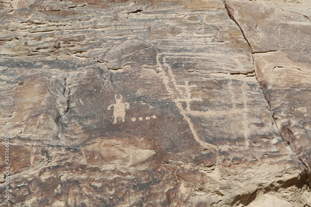 Ancient Native American Indian rock art petroglyph hunt Utah 1482. Nine ...