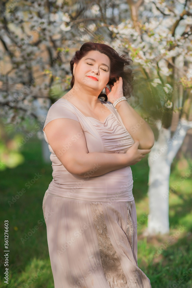 Concept of life modern mature woman, lifestyle citizen peoples, lady at ...