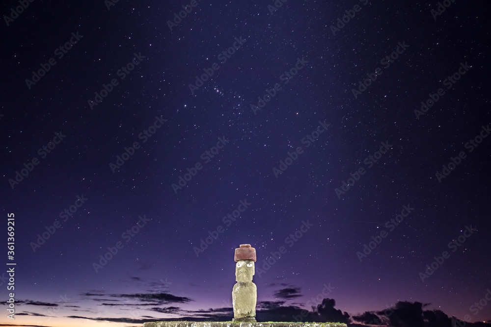 Single moai at night with stars in the sky Stock Photo | Adobe Stock