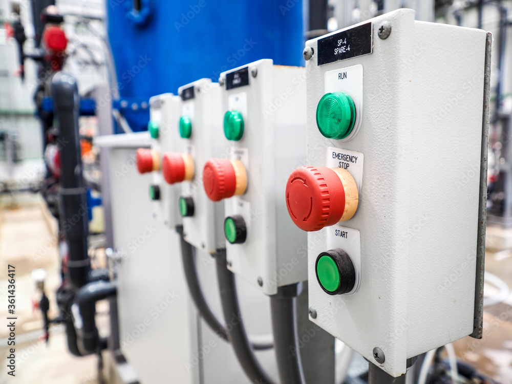 Bottom switch control panel outdoor type for command pump in power ...