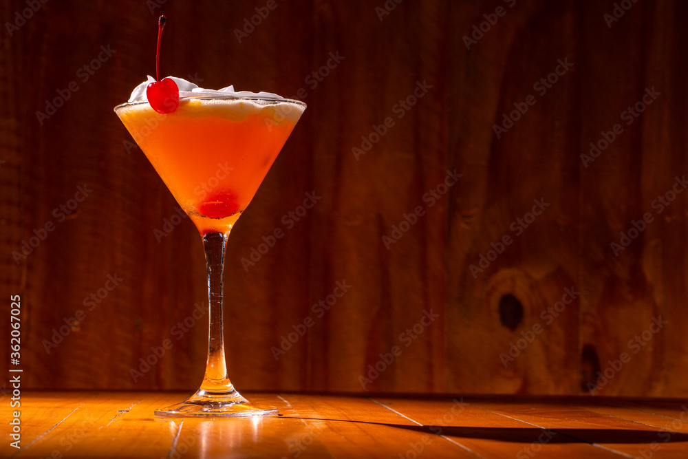 Fotka „Classic cocktail Basque Martini. sloe-flavoured liqueur Patxaran ...