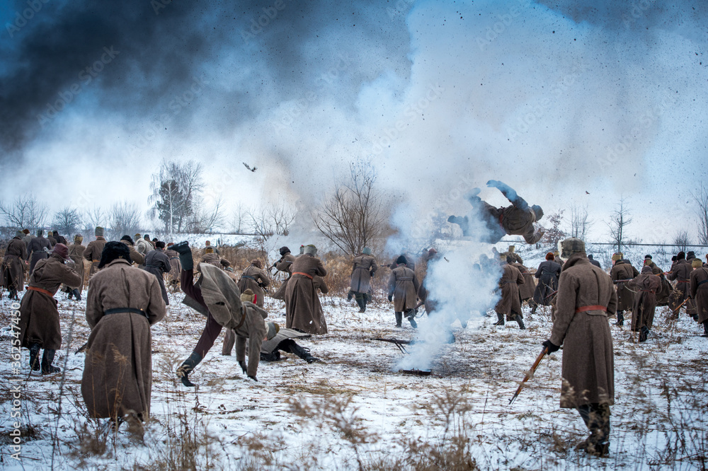 History of Ukraine. War in Ukraine. Soldiers flee to the defense ...