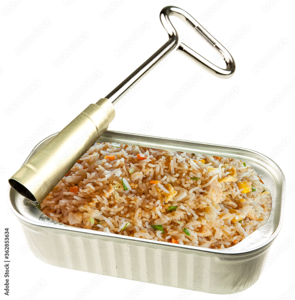 Riz cantonnais dans boîte de conserve ouverte Stock Photo | Adobe Stock