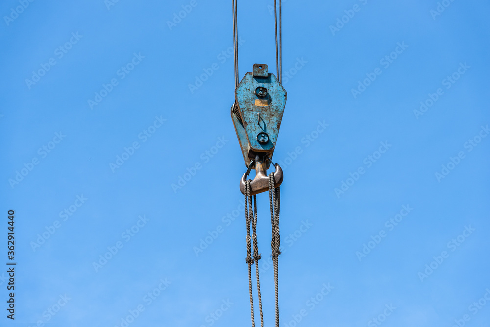 Mobile crane hoist industrial wire rope sling lifting cable tear behind ...