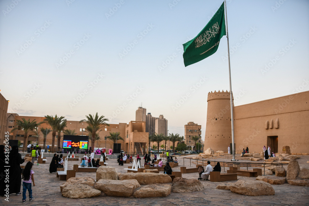 Foto de Riyadh, Saudi Arabia – October 26th, 2019: Almasmak Castle Area ...