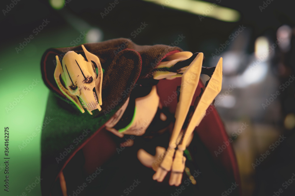 Hasbro Action Figure - scene from Star Wars the Clone Wars with General ...