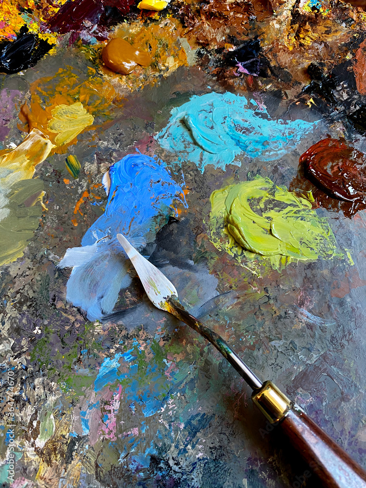 Artistic background. Oil paint palette knife spatula. Textured paint ...
