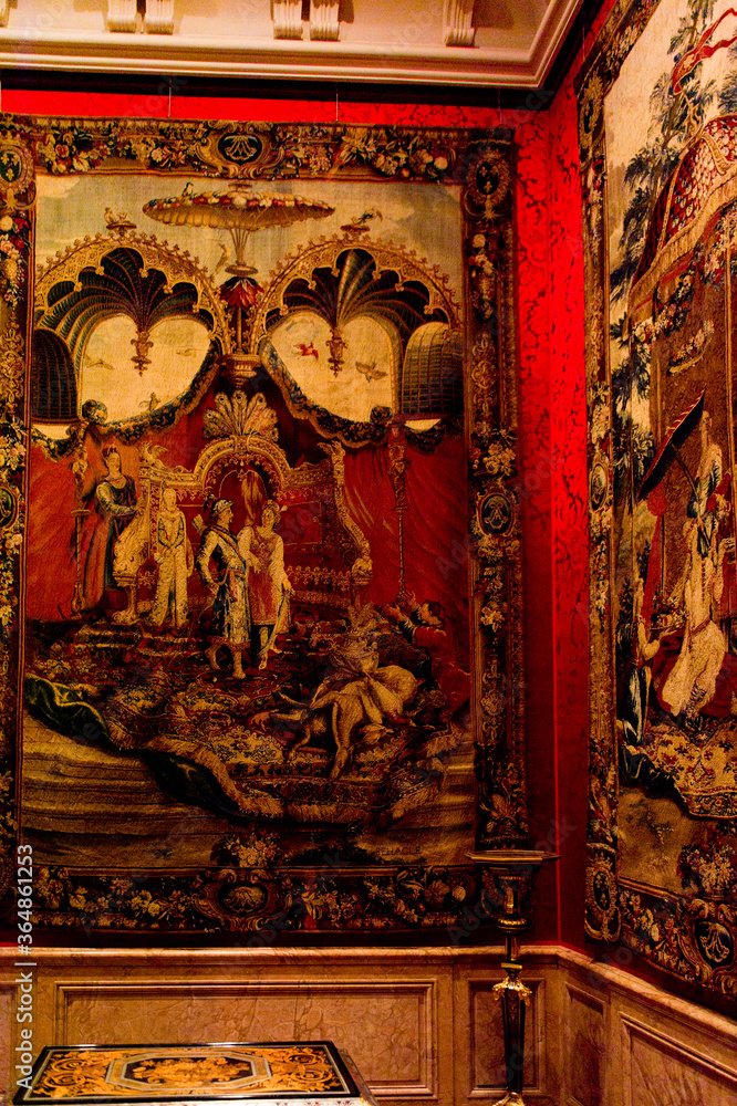 LOS ANGELES, USA - SEP 26, 2015: J. Paul Getty Museum (Getty Museum ...