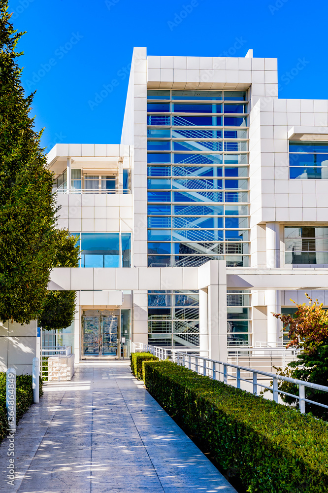 LOS ANGELES, USA - SEP 26, 2015: Exterior of the J. Paul Getty Museum ...