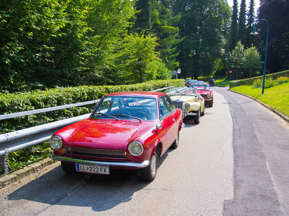 Fiat 124 sport coupe, series ac 1400 from 1969, MGA and Triumph ...