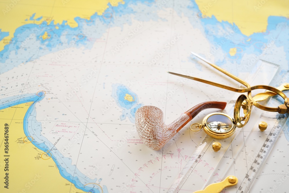 Retro styled golden compass (sundial), antique vintage W & HC 6" brass ...