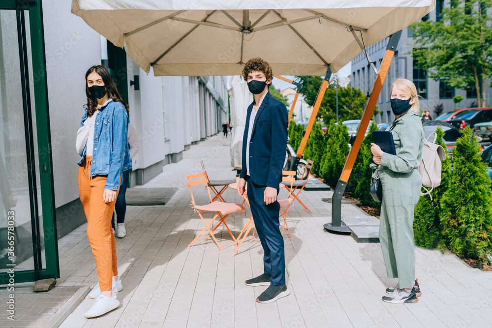 New normal and Social distancing when go back to work after coronavirus ...