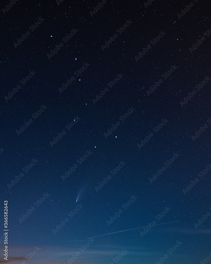 Asteroid Neowise with Ursa Major constellation and the International ...