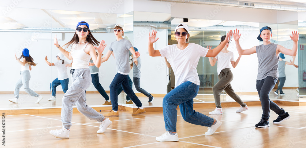 Hip Hop Dance Class Clothes