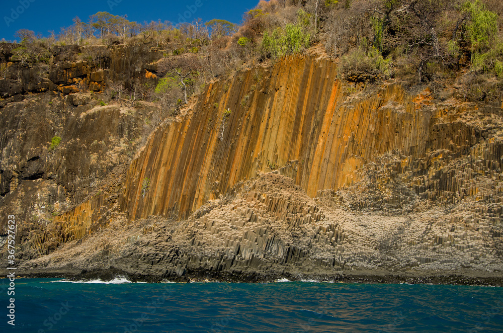 Orgues basaltique de l'île Grande Mitsio, archipel des Mitsio ...