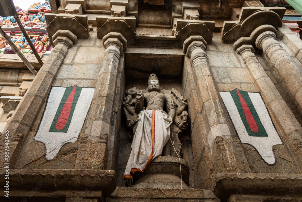 A shrine to the Hindu God Vishnu inside the ancient temple at Srirangam ...
