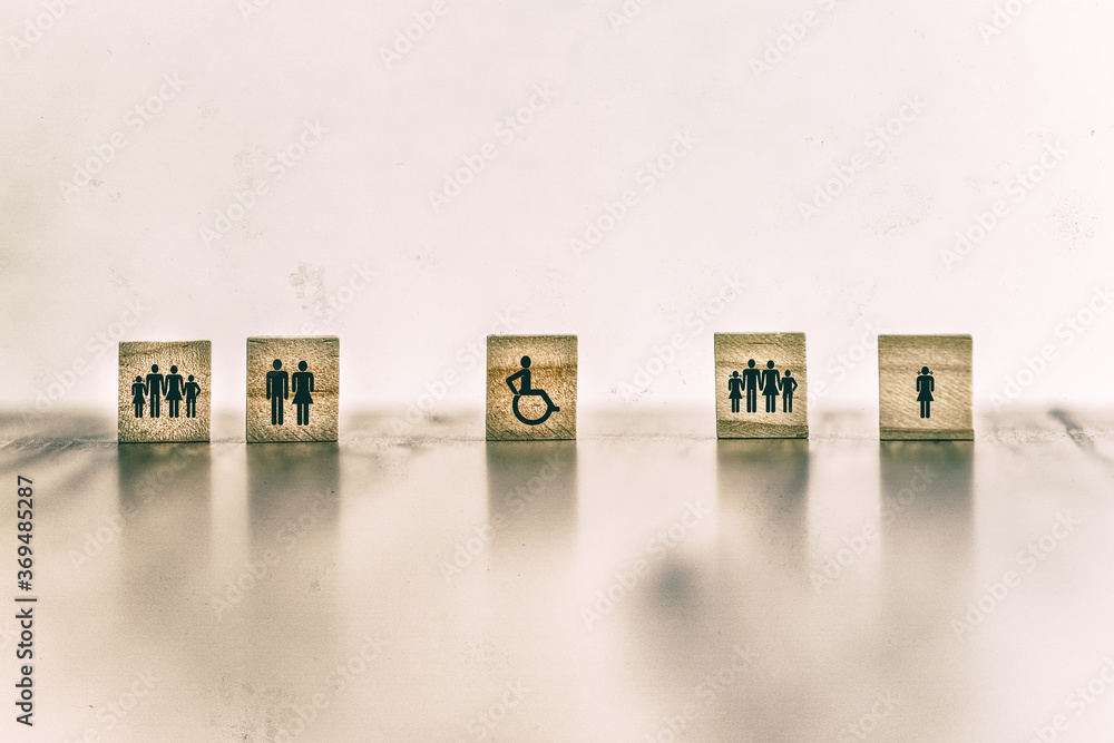 Integration von behinderten Menschen als Symbole dargestellt Stock ...