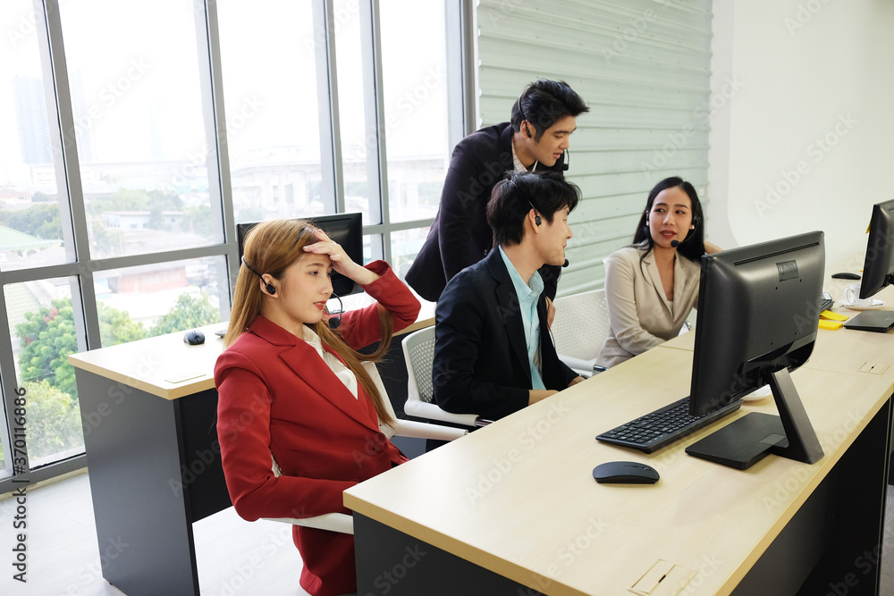 Call Center man and technical Support staff for receptionist phone ...