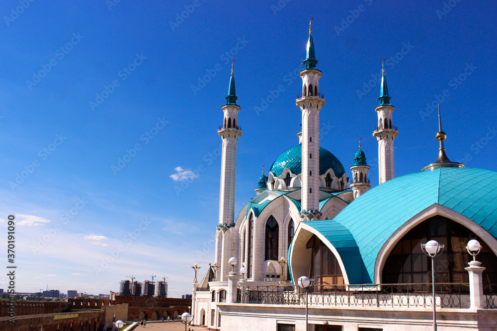 The Kul Sharif mosque in Kazan Kremlin at sunset. View from the Manezh ...