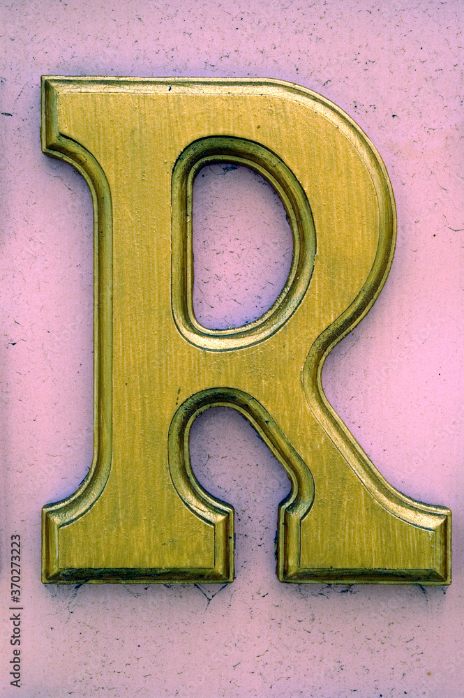 Found letters as in A to Z and 0 to 9, alpsha numeric or alphabet and ...