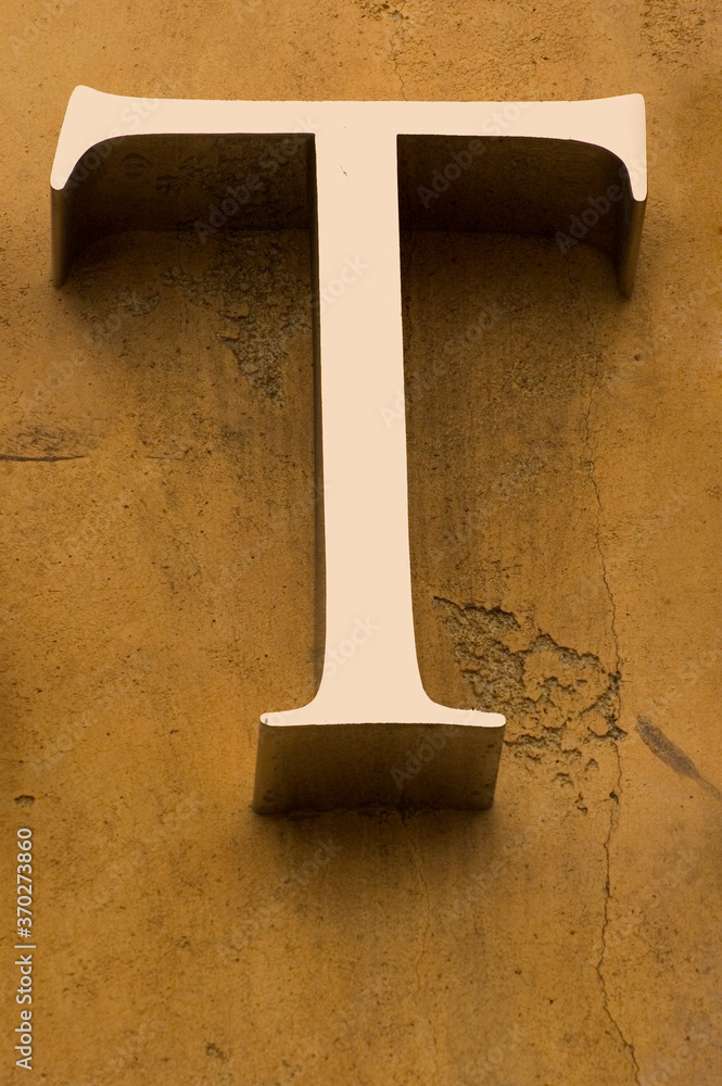 Found letters as in A to Z and 0 to 9, alpsha numeric or alphabet and ...