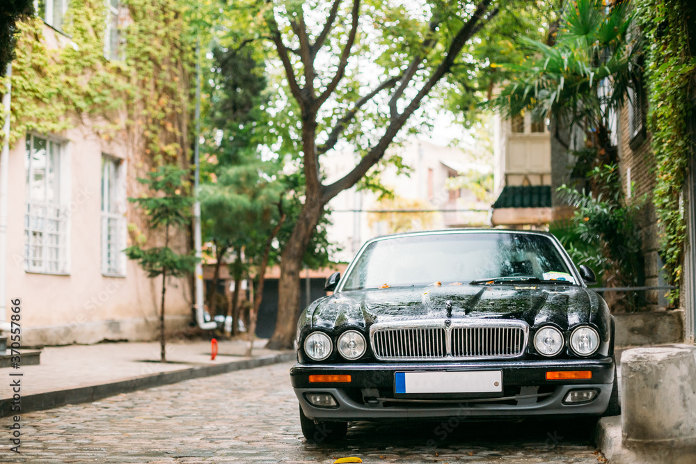 Jaguar Xj (X308) Sedan Car Parked In Street. Jaguar XJ X308 Is A Luxury ...