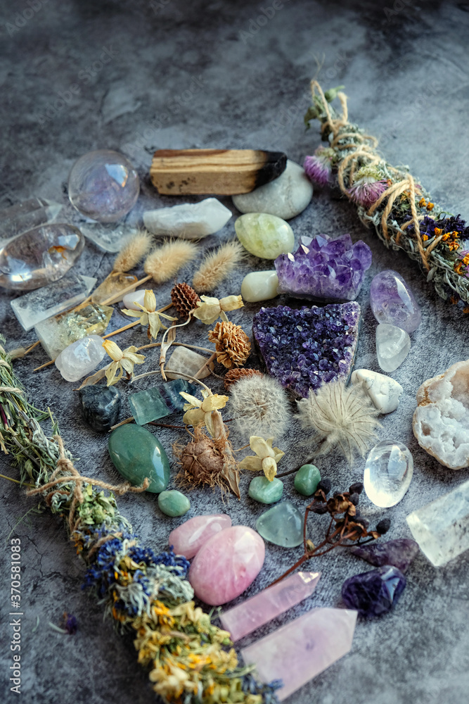 gemstones minerals for relaxation, meditation, Witchcraft Ritual ...