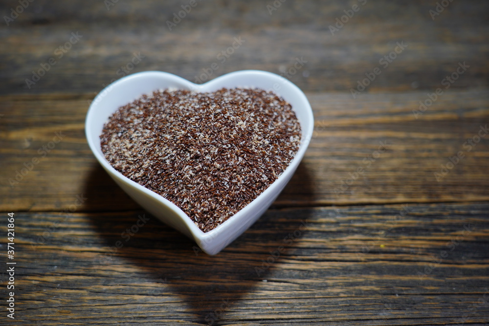 Mix of Plantago afra L. (Plantago psyllium) seeds and Plantago ovata ...