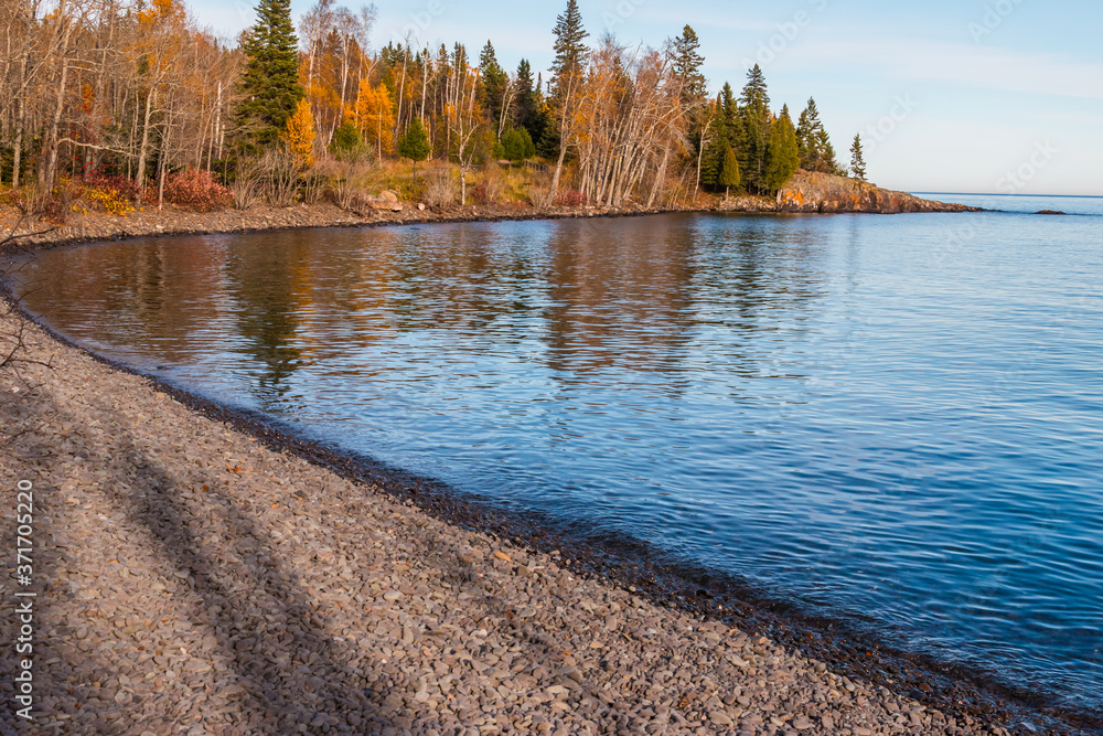 Foto de Fall Color on Pebble Beach, Lake Superior, Split Rock ...