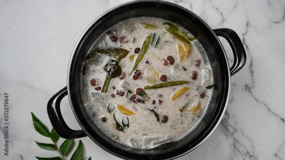 Kerala Olan recipe - Traditional side dish prepared during Onam feast ...